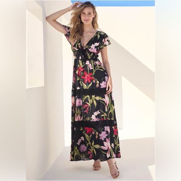 VENUS | Dresses | Nwt Venus Floral Maxi Dress | Poshmark